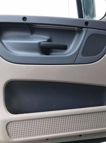 Auto Detailing in Bakersfield, CA | Unique Auto Spa | Home