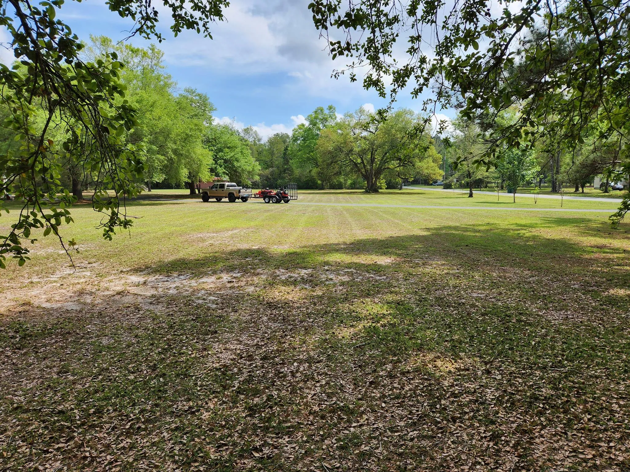 Landscaping in Tallahassee, FL | Down & Dirty Lawn Svc