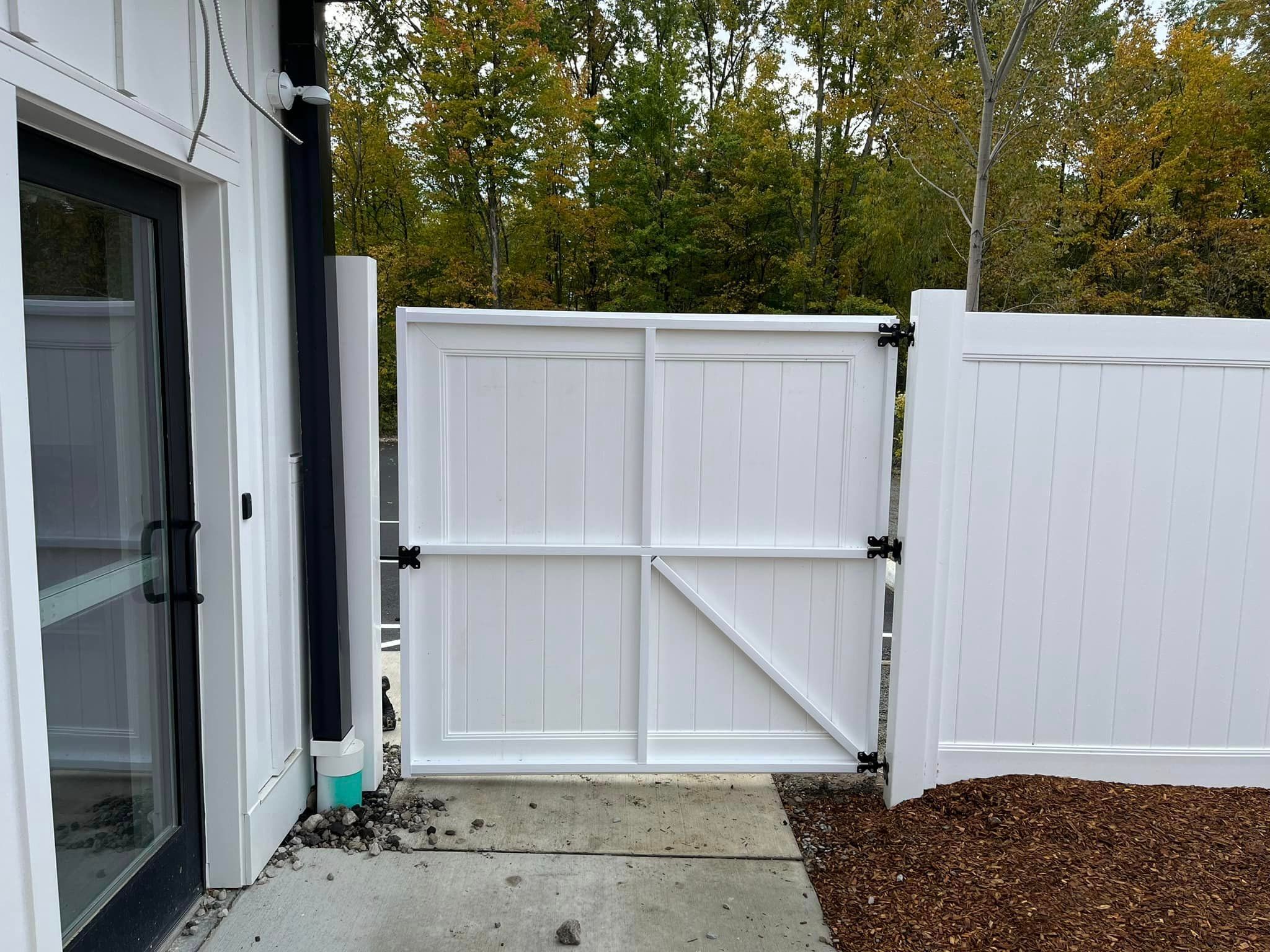 Fencing | Medina, OH | Castle Fence and Deck LLC